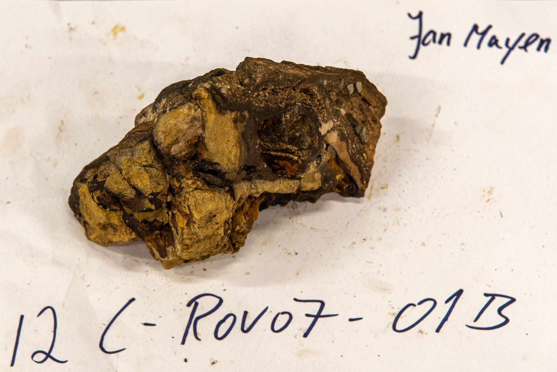 Bilder av havbunnsmineraler - Sokkeldirektoratet